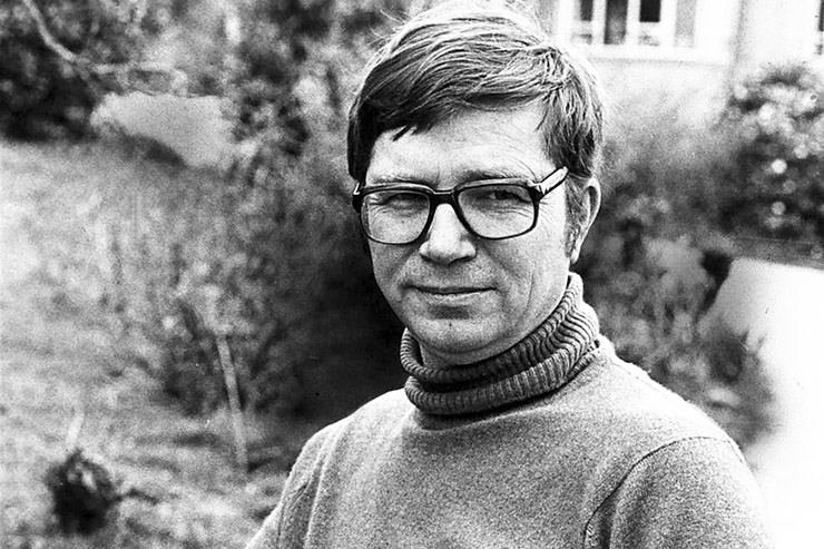 The Outsider in the Twenty-First Century - New Dawn – World’s Most ...